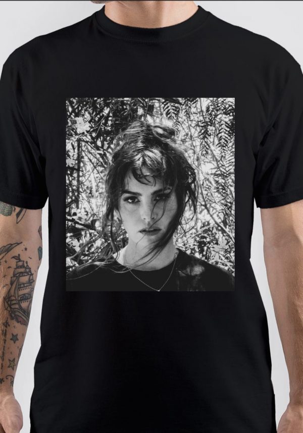 Emma Ruth Rundle T-Shirt | Swag Shirts